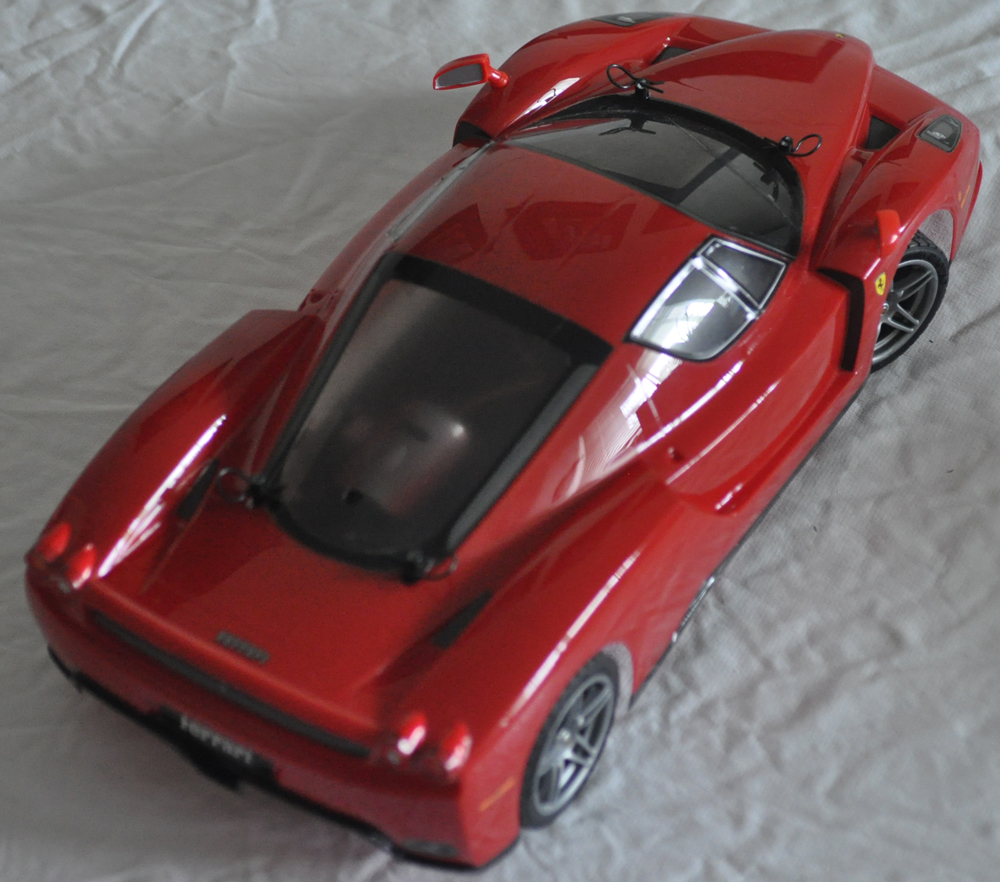 GoRC Canada. Tamiya 58302 Enzo Ferrari - TT01