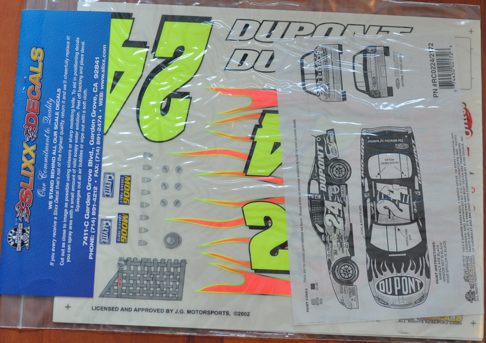 GoRC Canada. Slixx Decals Part-RC0224/2172 2002 #24 Jeff Gordon (Dupont)