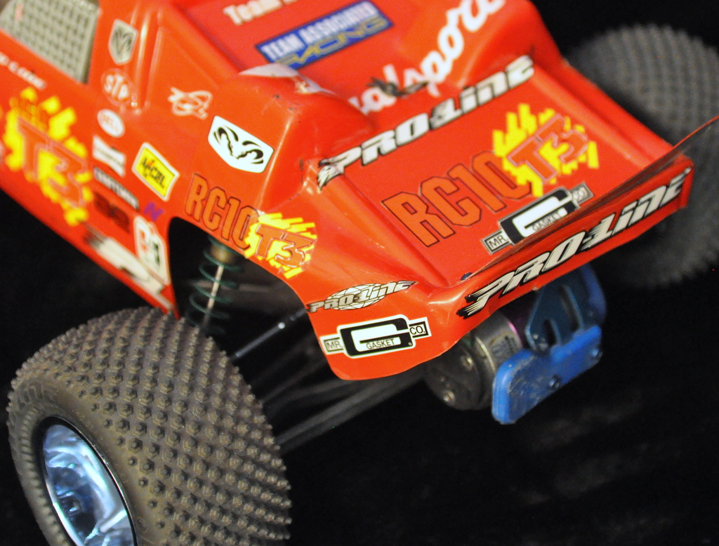 GoRC Canada. Team Associated RC10 Kit 1/10 T3 2WD Buggy Off Road Kit