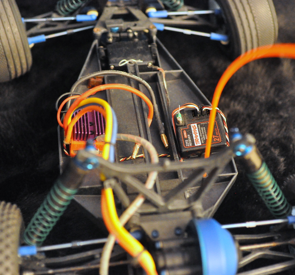 GoRC Canada. Team Associated RC10 Kit 1/10 T3 2WD Buggy Off Road Kit