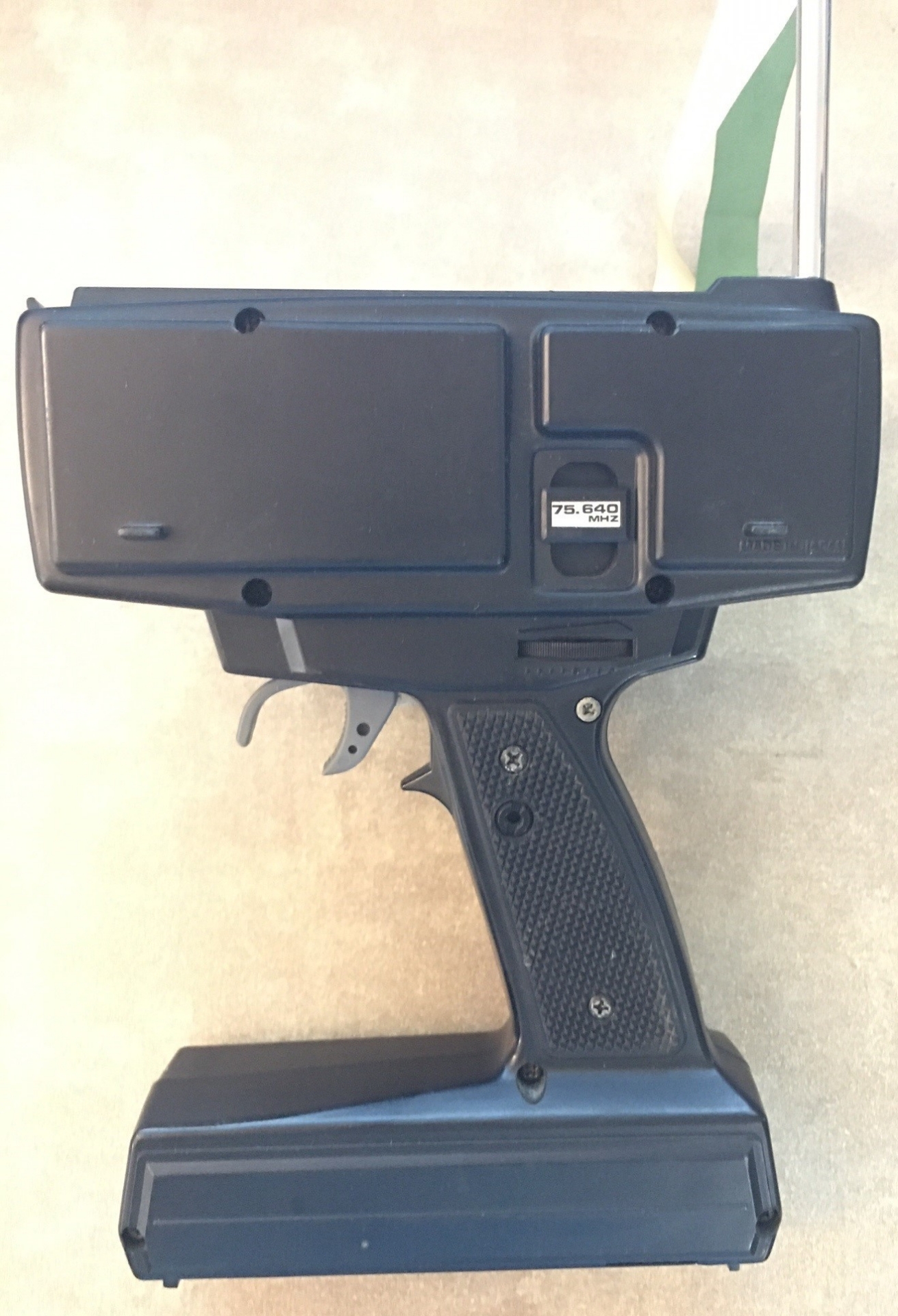 GoRC Canada. Futaba Magnum Jr Junior FP-T2PKA 75 Mhz 2 Channel ...